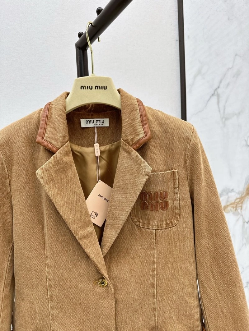 Top mirror Miu Miu Outwear