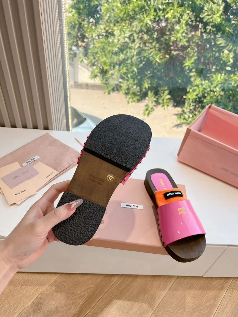 Accurate model Miu Miu Sandals