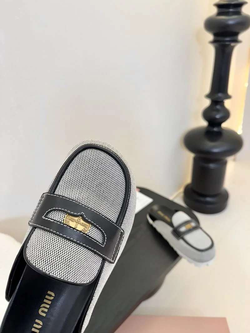 Accurate model Miu Miu Sandals