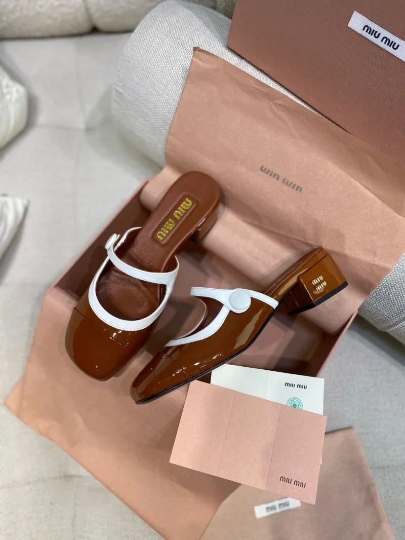 Top mirror Miu Miu Sandals
