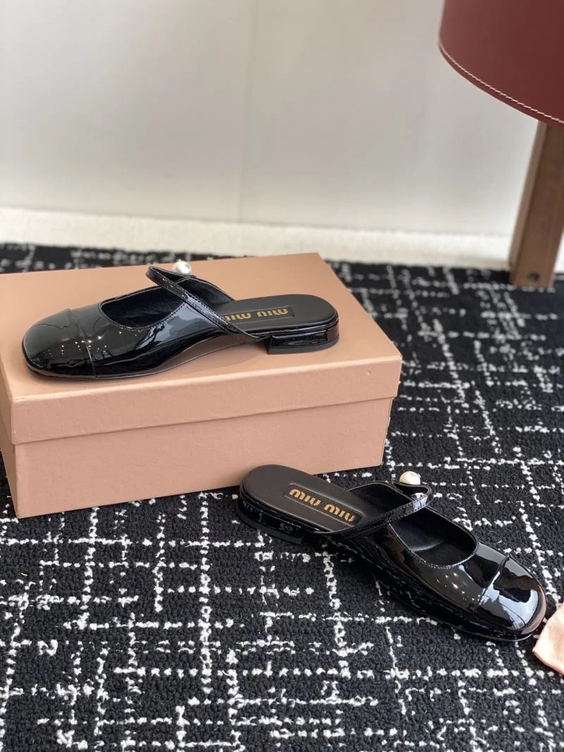 Brand-original Miu Miu Sandals