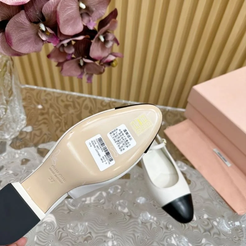 High fidelity Miu Miu Sandals