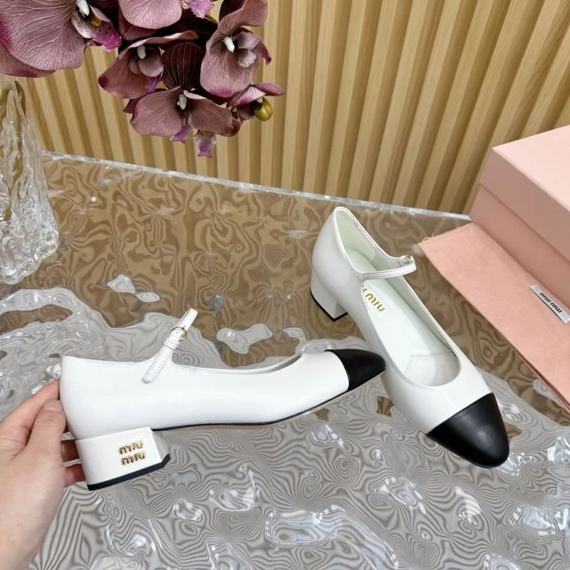 Accurate model Miu Miu Sandals