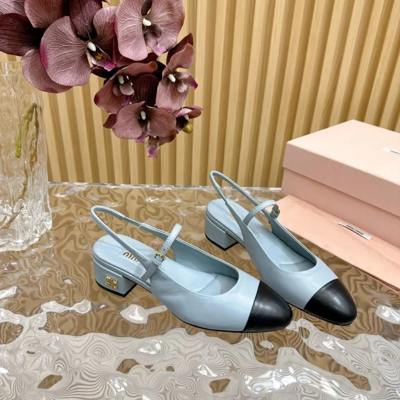 Top match Miu Miu Sandals