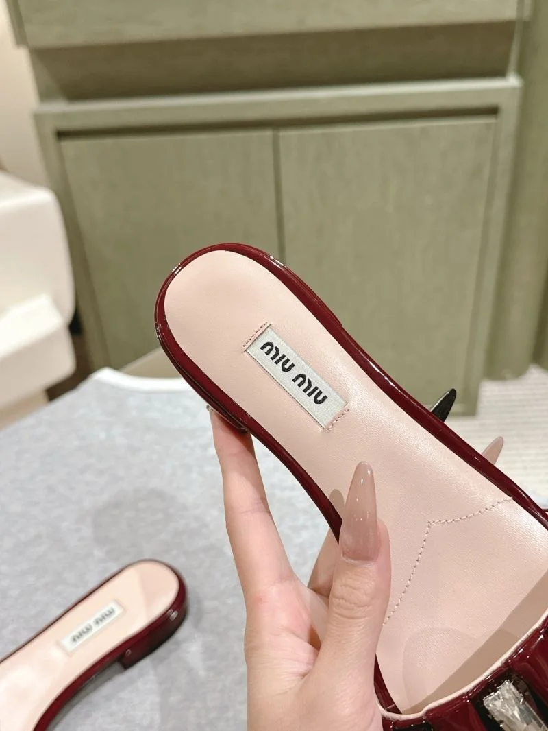 Top mirror Miu Miu Sandals