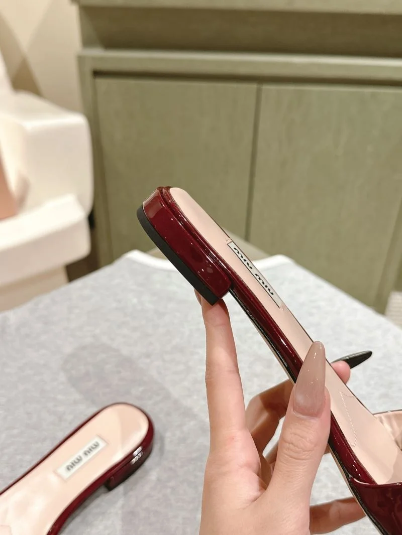 Top mirror Miu Miu Sandals