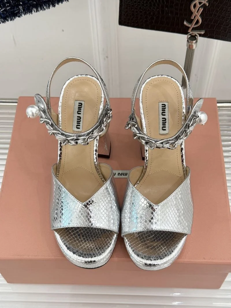 Top mirror Miu Miu Sandals