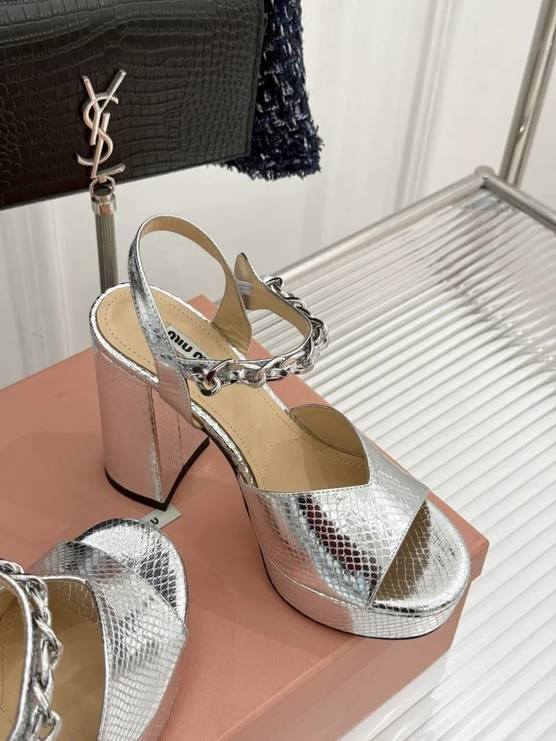 Top mirror Miu Miu Sandals