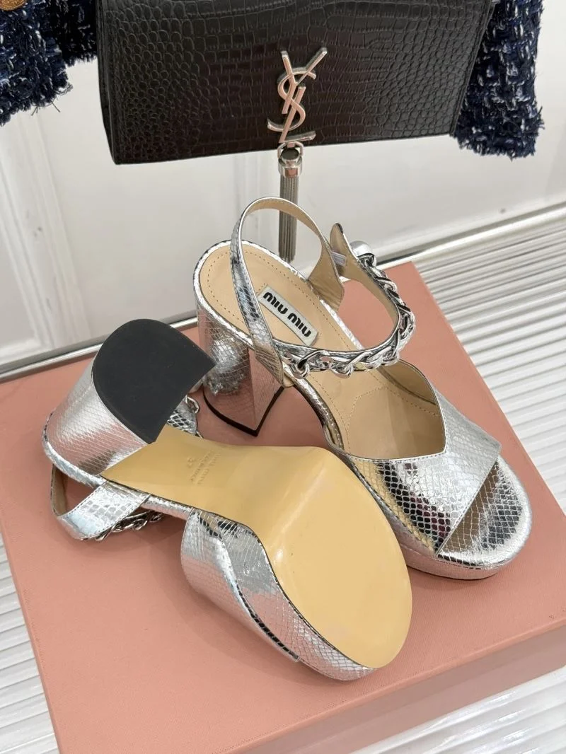 Top mirror Miu Miu Sandals