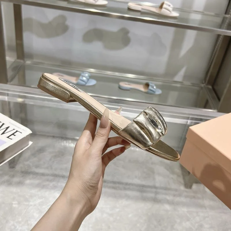 Top match Miu Miu Sandals