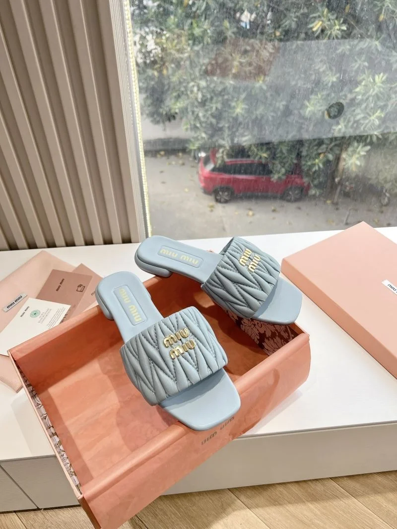 Top match Miu Miu Sandals