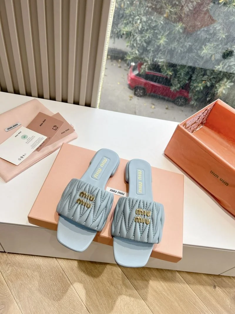 Top match Miu Miu Sandals