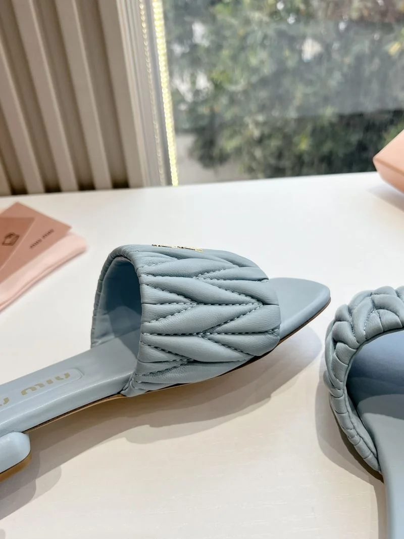 Top match Miu Miu Sandals