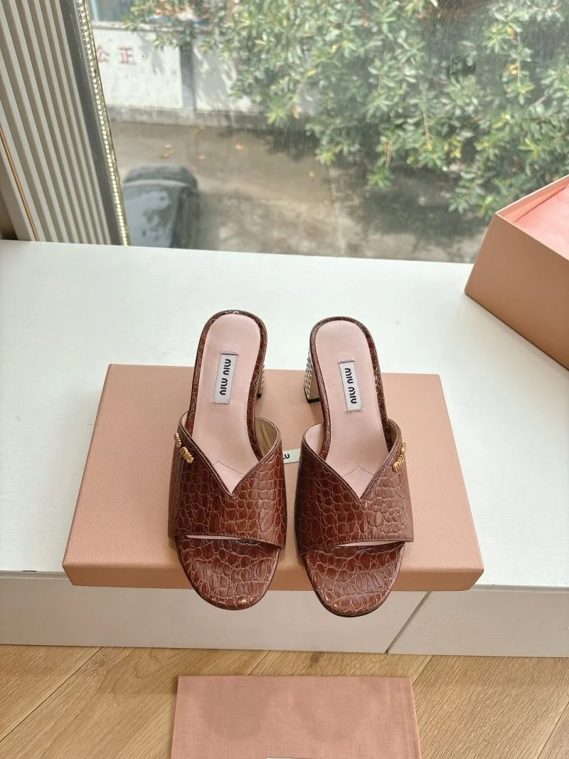 Top match Miu Miu Sandals