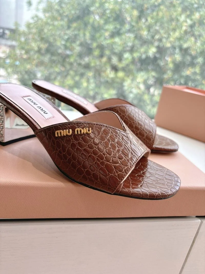 Top match Miu Miu Sandals
