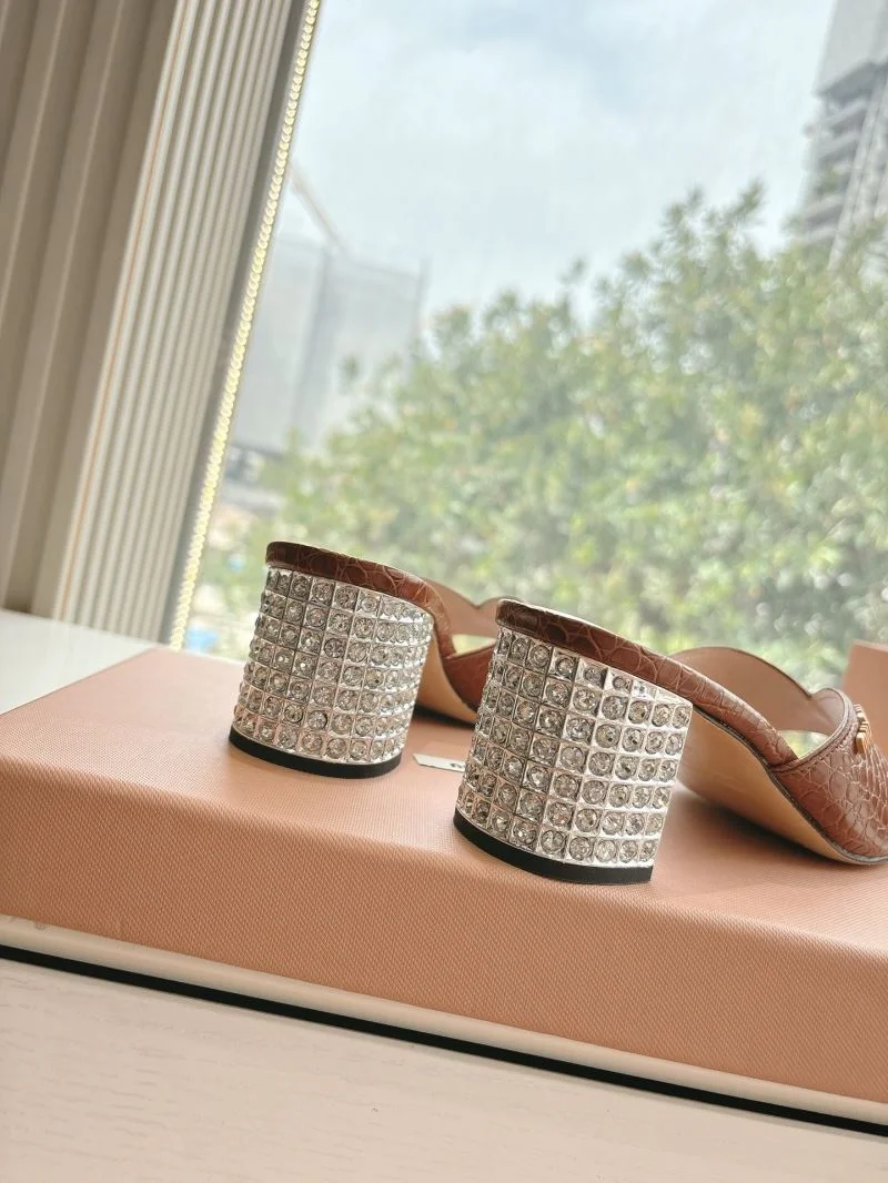 Top match Miu Miu Sandals