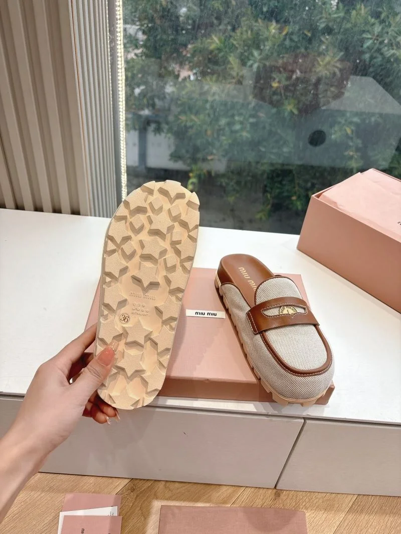 Top match Miu Miu Sandals
