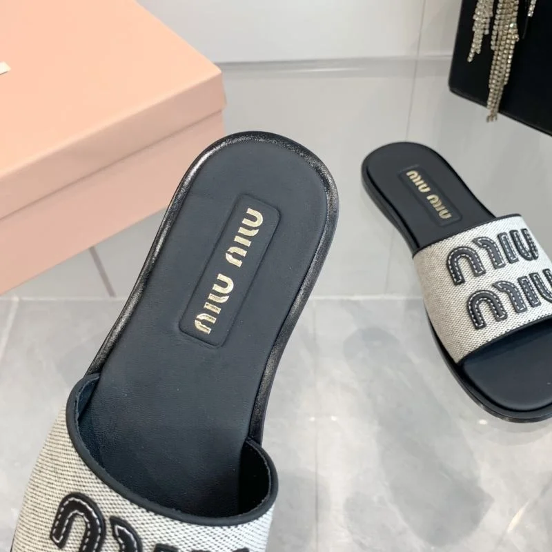 Bargain Miu Miu Sandals