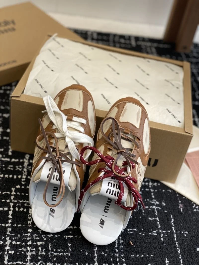 Top mirror Miu Miu Sandals