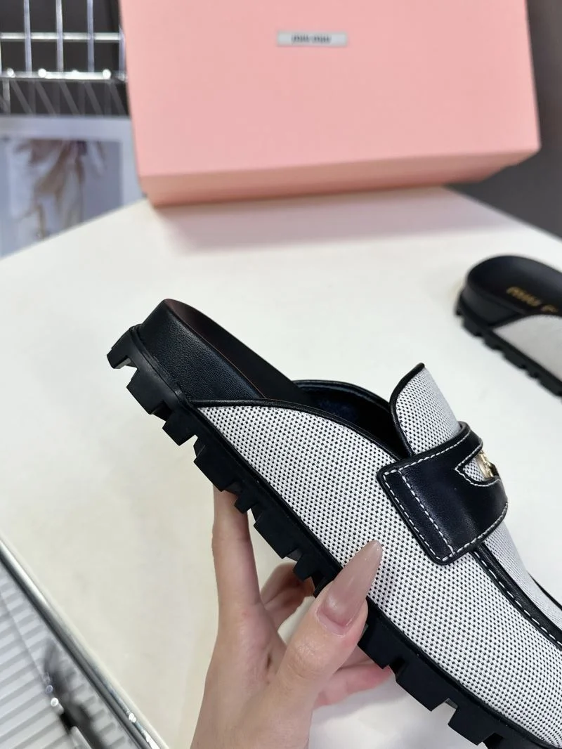 Exact replica Miu Miu Sandals