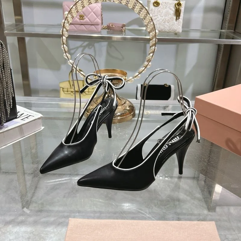 Top match Miu Miu Sandals