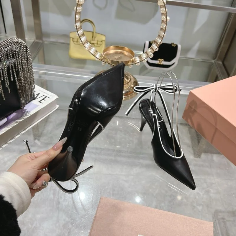 Top match Miu Miu Sandals