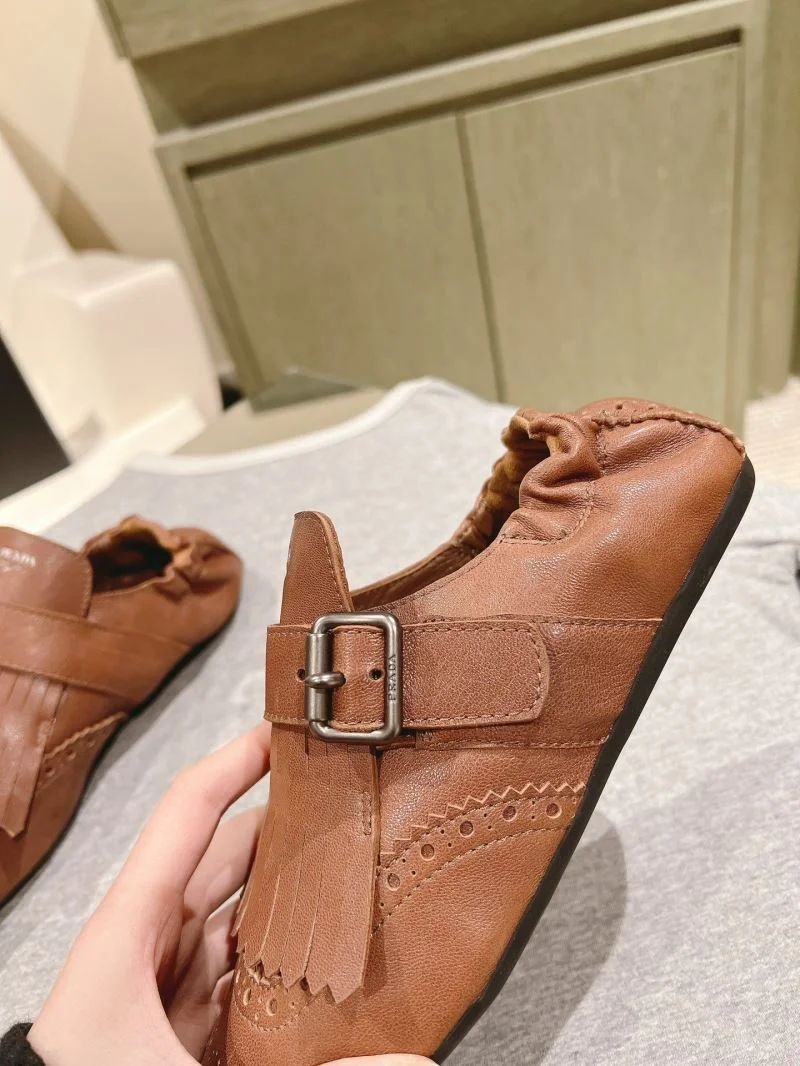 Factory-made Miu Miu Sandals