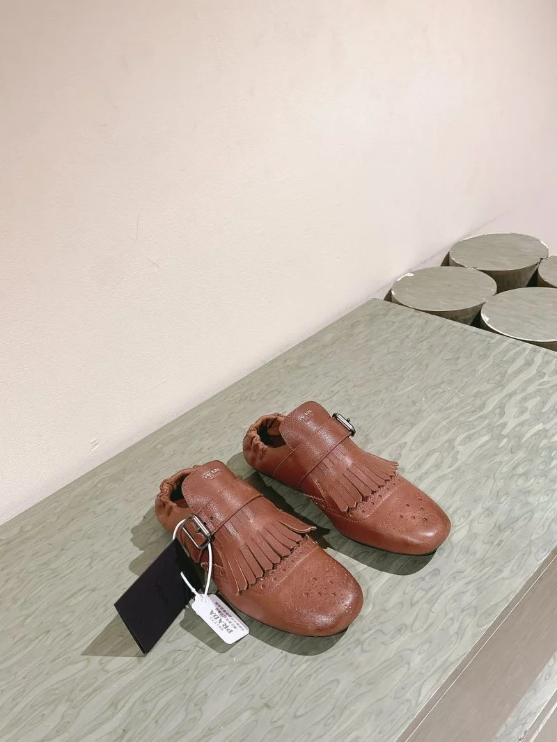 Factory-made Miu Miu Sandals