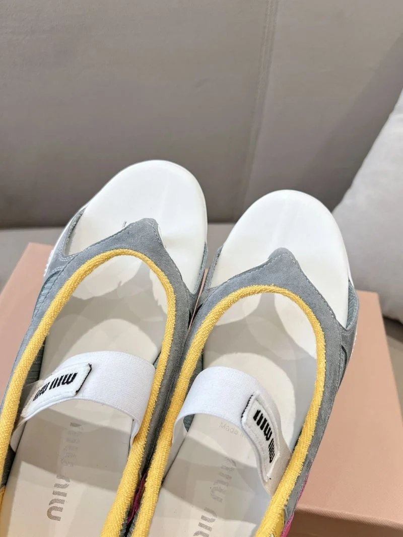 Bargain Miu Miu Sandals