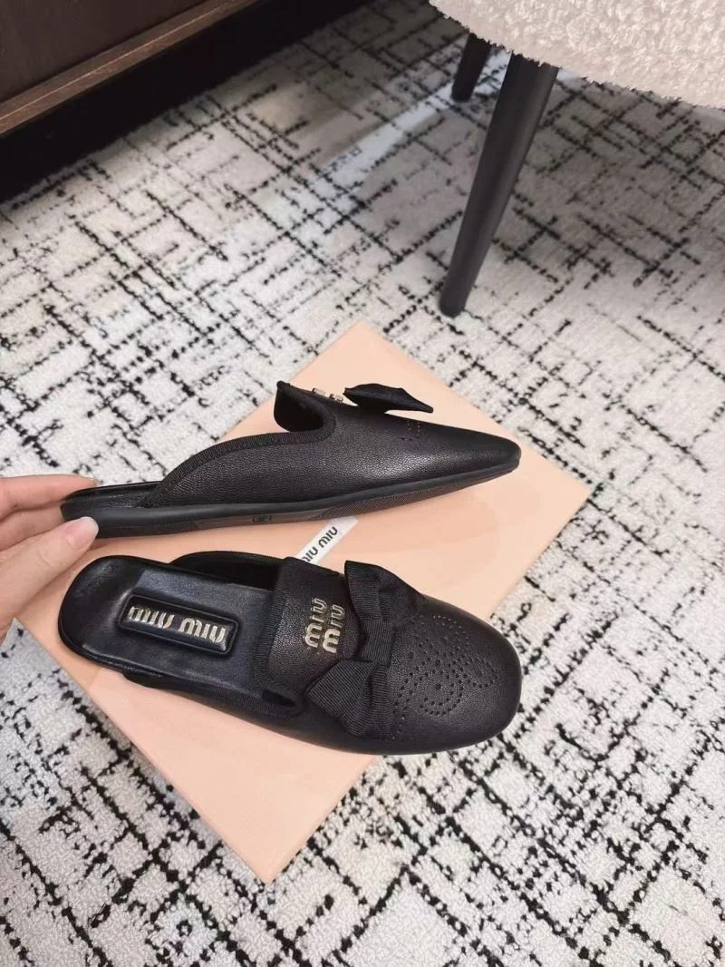 Bargain Miu Miu Sandals
