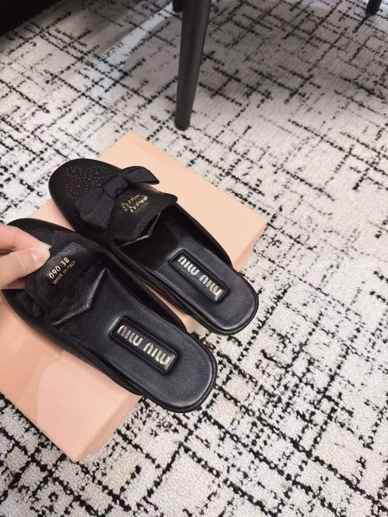 Bargain Miu Miu Sandals