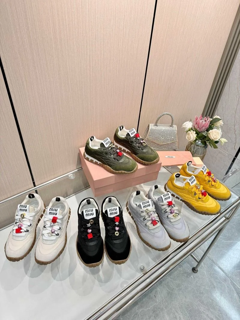 Top mirror Miu Miu Shoes