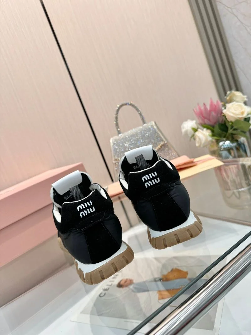 Top mirror Miu Miu Shoes