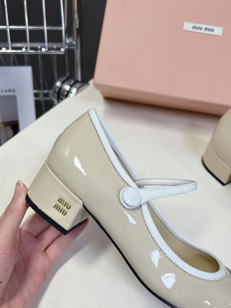 Mirror quality Miu Miu Shoes