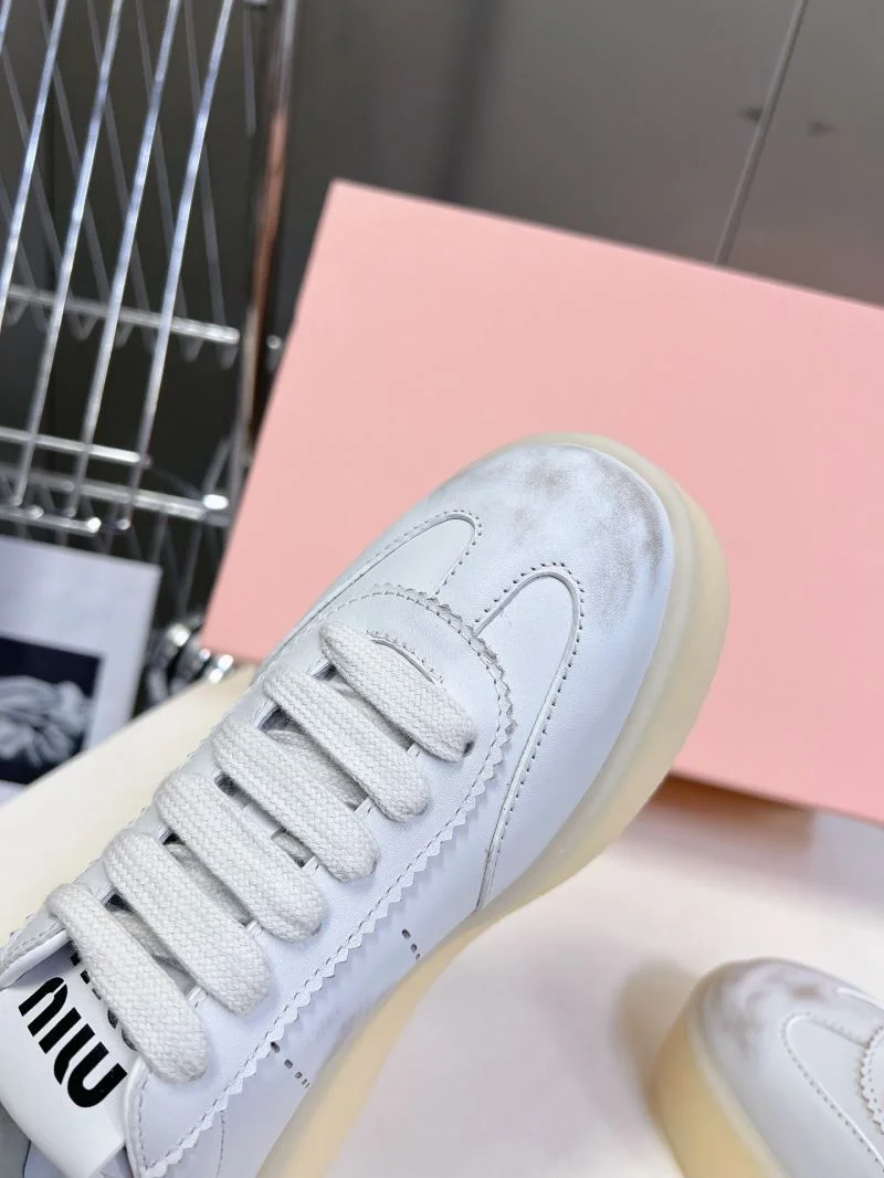 Top mirror Miu Miu Shoes