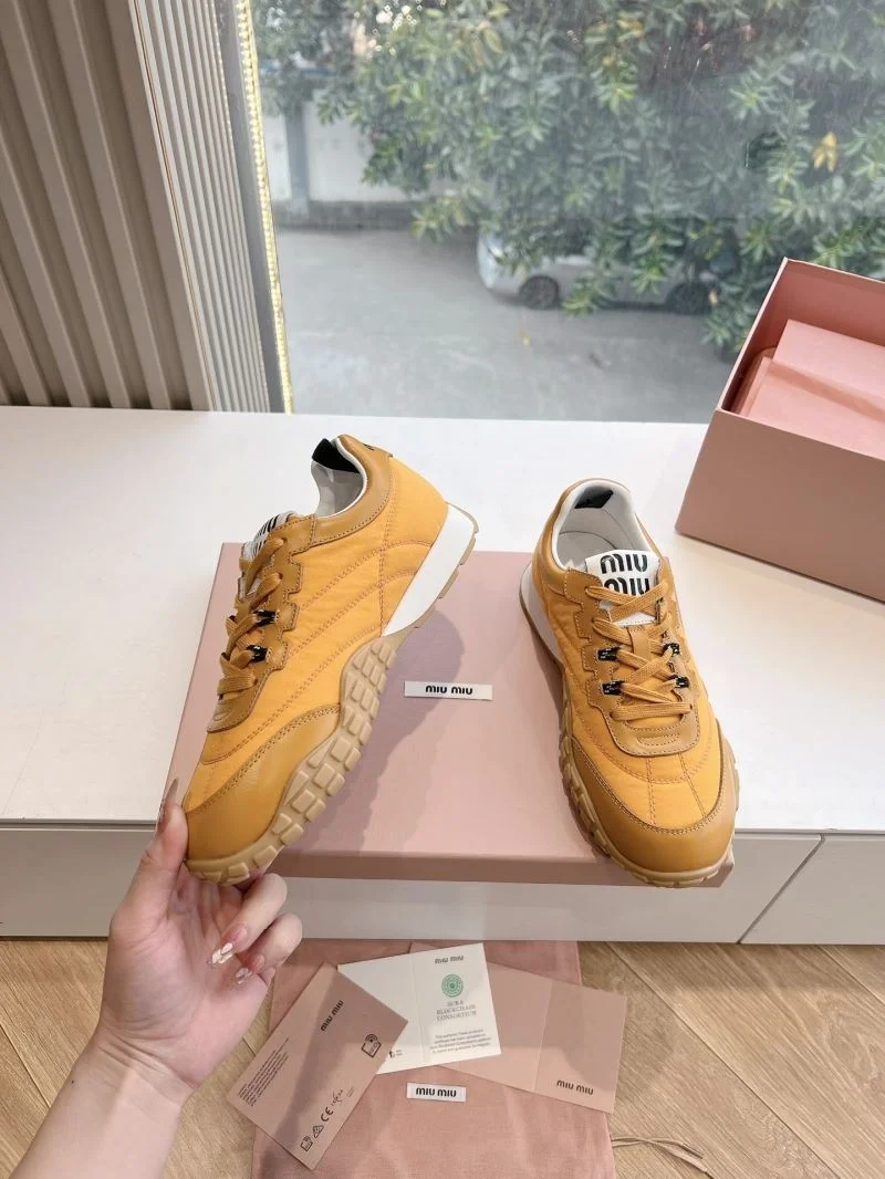 Top mirror Miu Miu Shoes
