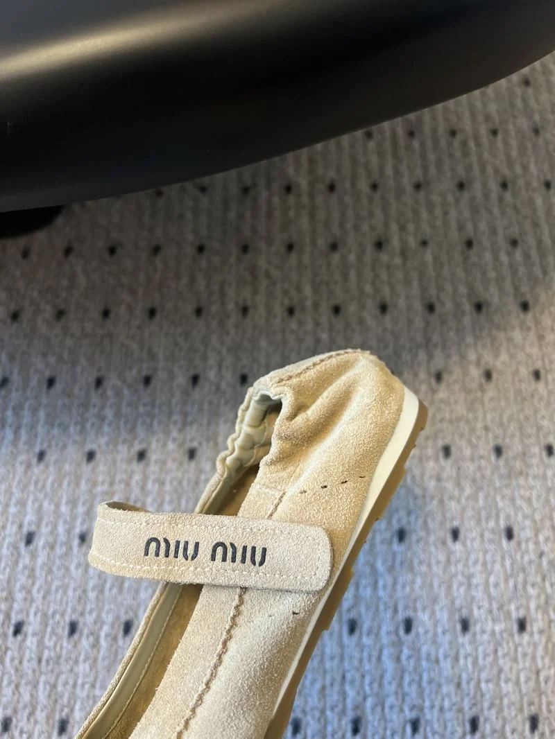 Accurate model Miu Miu Shoes