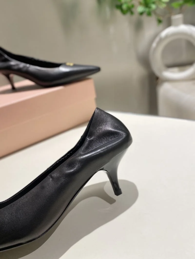 Accurate model Miu Miu Shoes