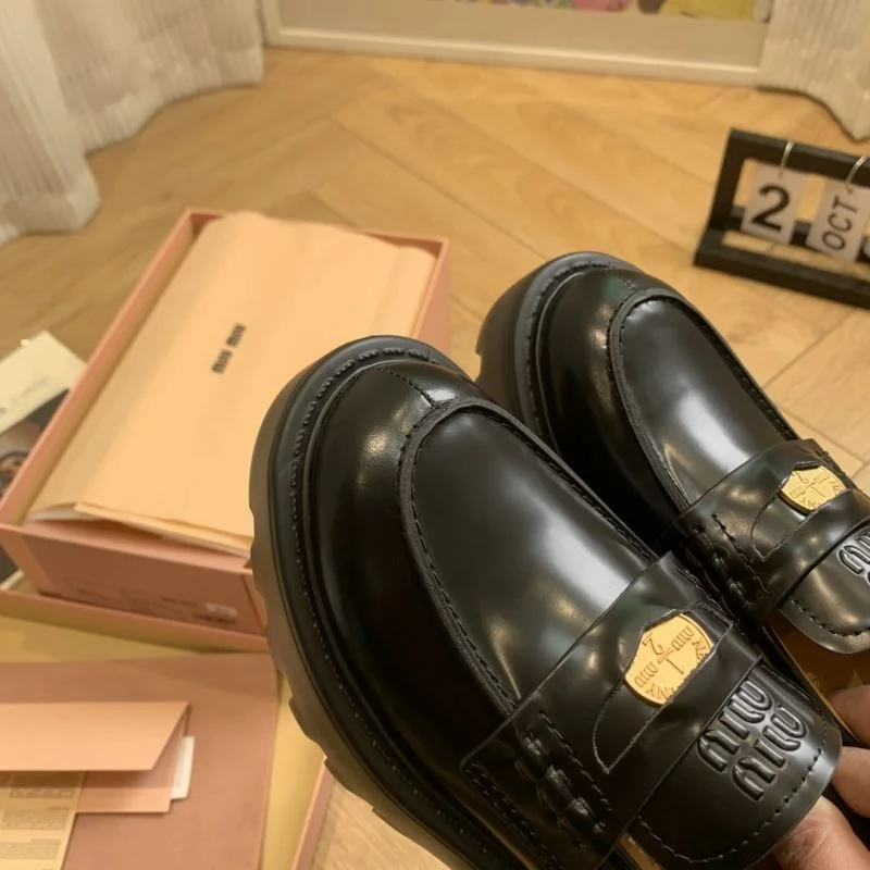 OEM Miu Miu Shoes