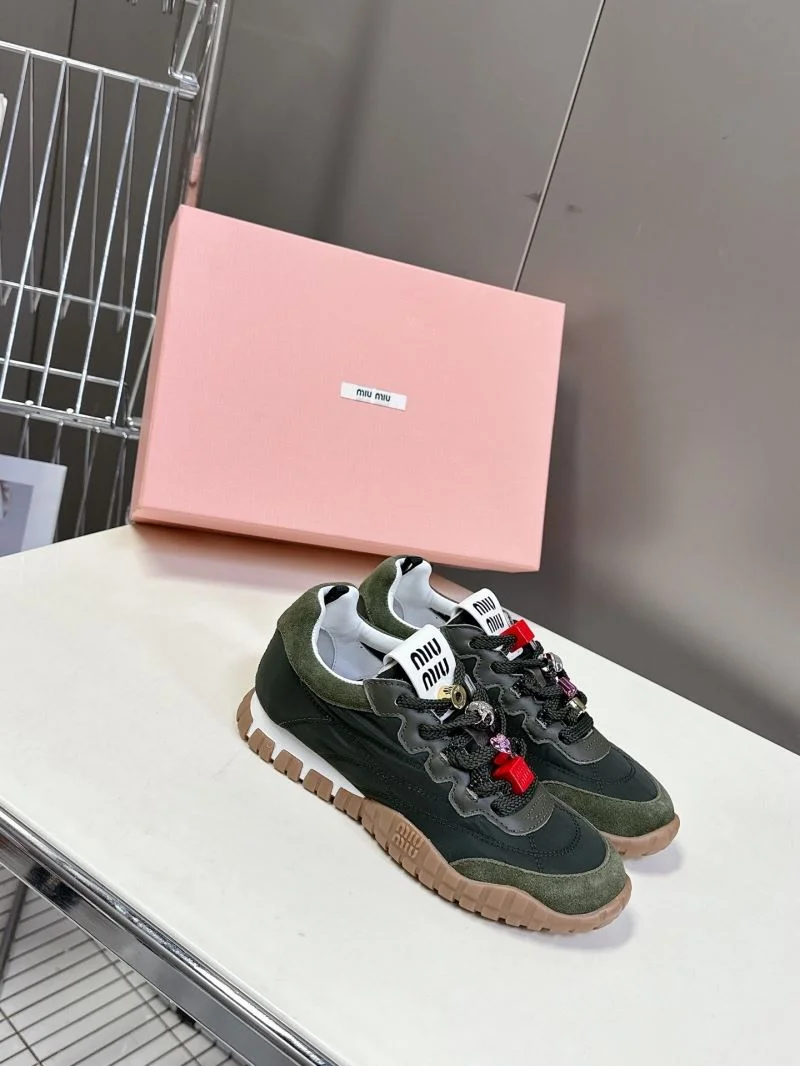 Top mirror Miu Miu Shoes