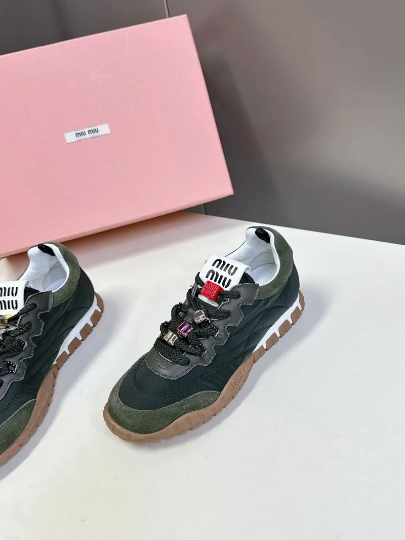 Top mirror Miu Miu Shoes