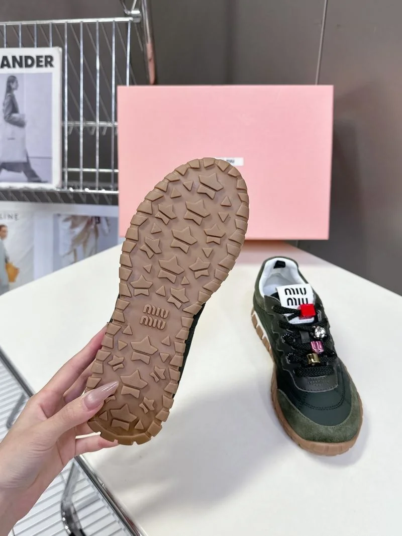 Top mirror Miu Miu Shoes