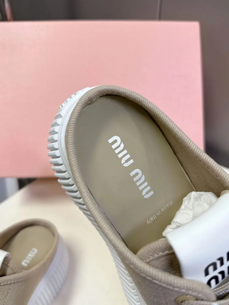 Top mirror Miu Miu Shoes