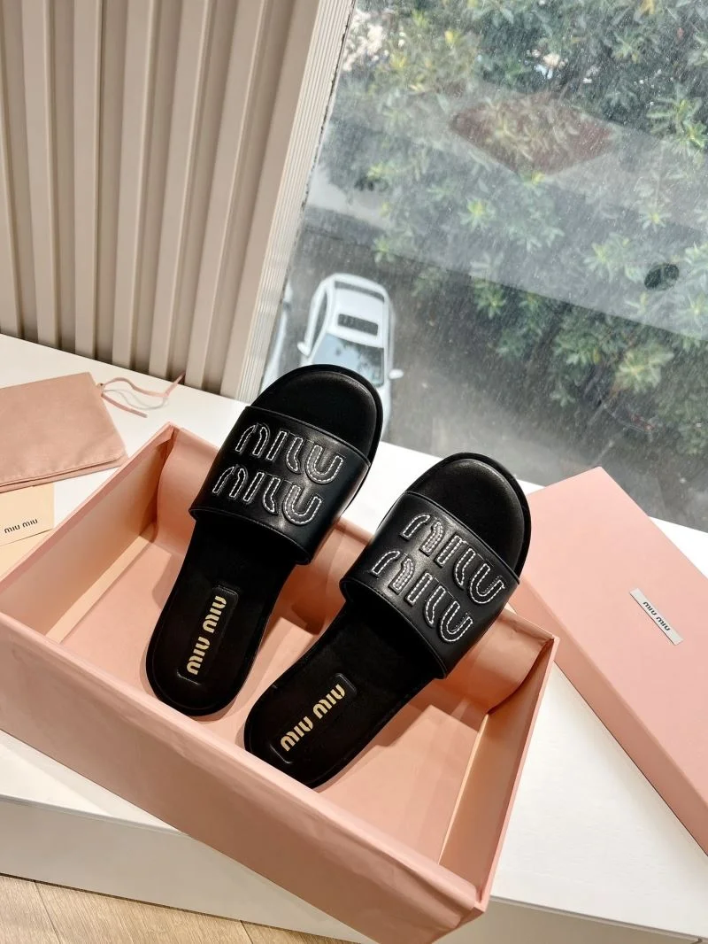 Top mirror Miu Miu Shoes
