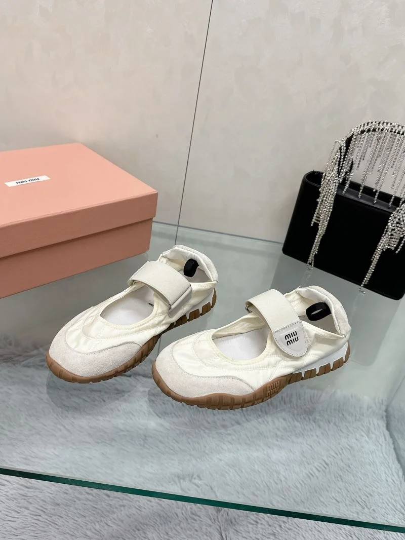 Accurate model Miu Miu Shoes