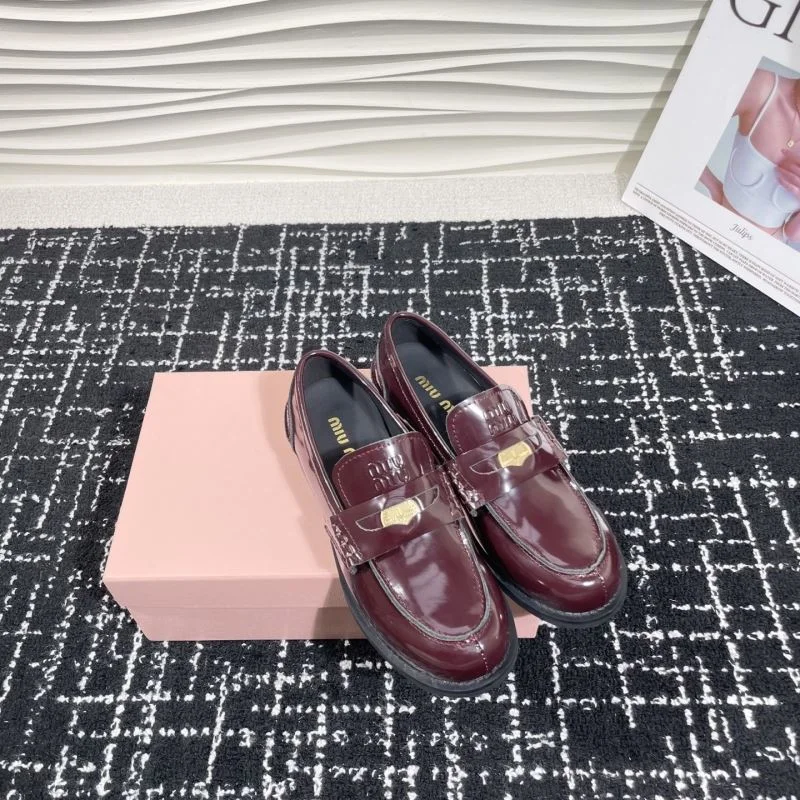 Top mirror Miu Miu Shoes