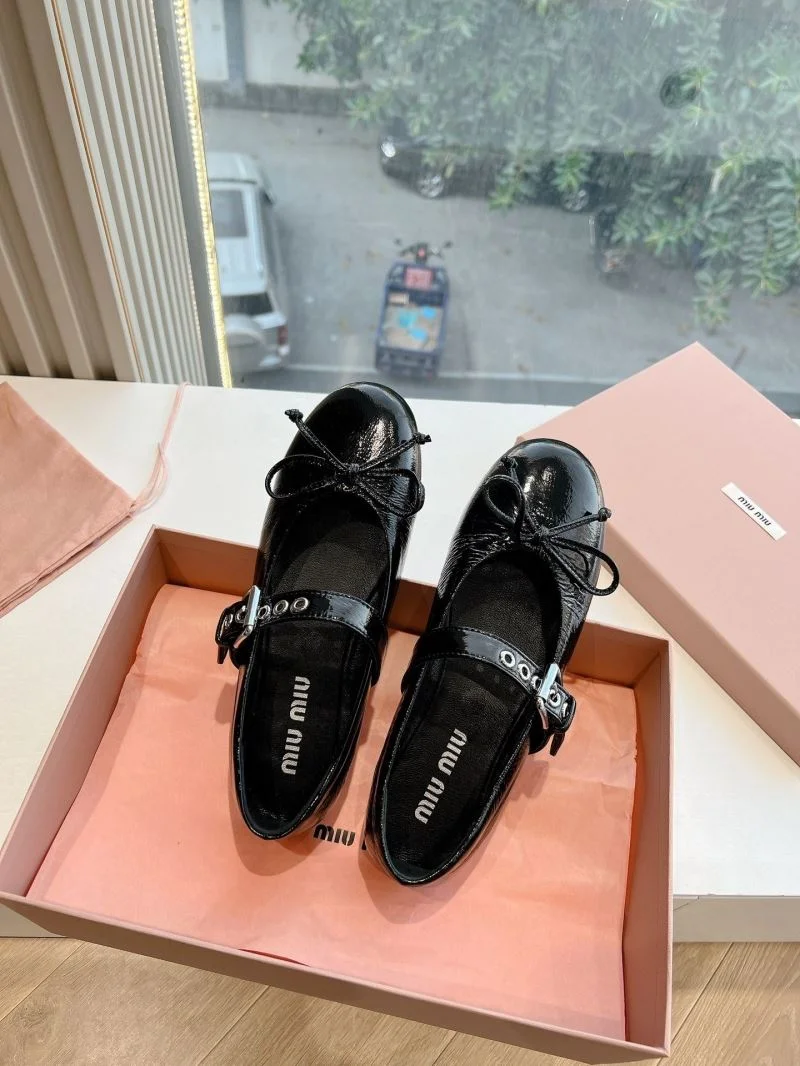 Accurate model Miu Miu Shoes