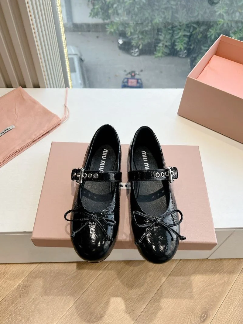 Accurate model Miu Miu Shoes