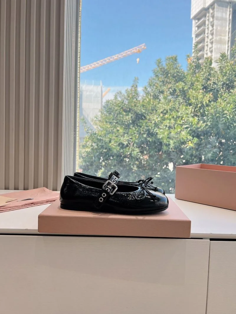 Accurate model Miu Miu Shoes