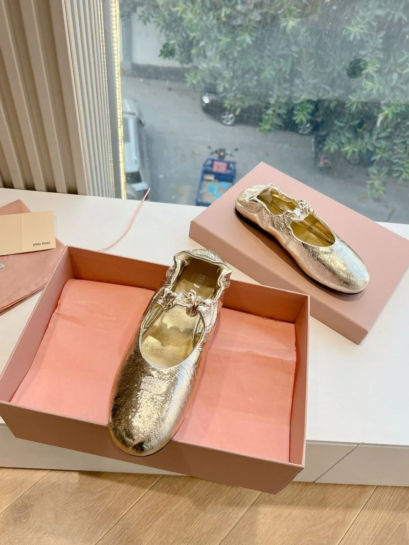 Accurate model Miu Miu Shoes